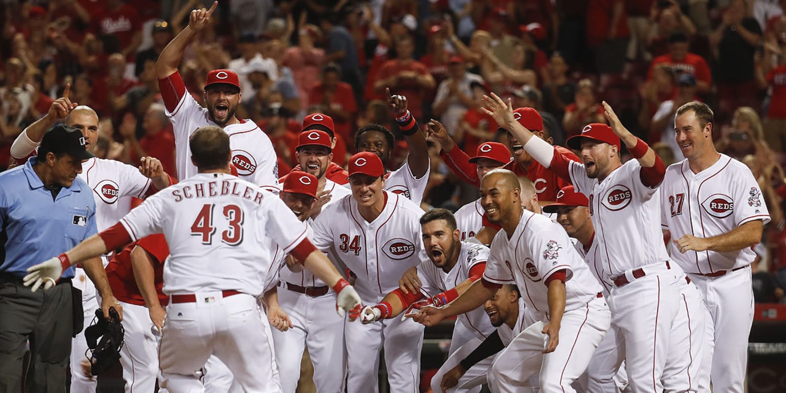 Reds' Schebler hits walk-off homer vs. Cards