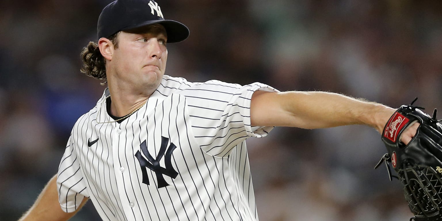 Holmes no pudo azotar la puerta vs. Rojos