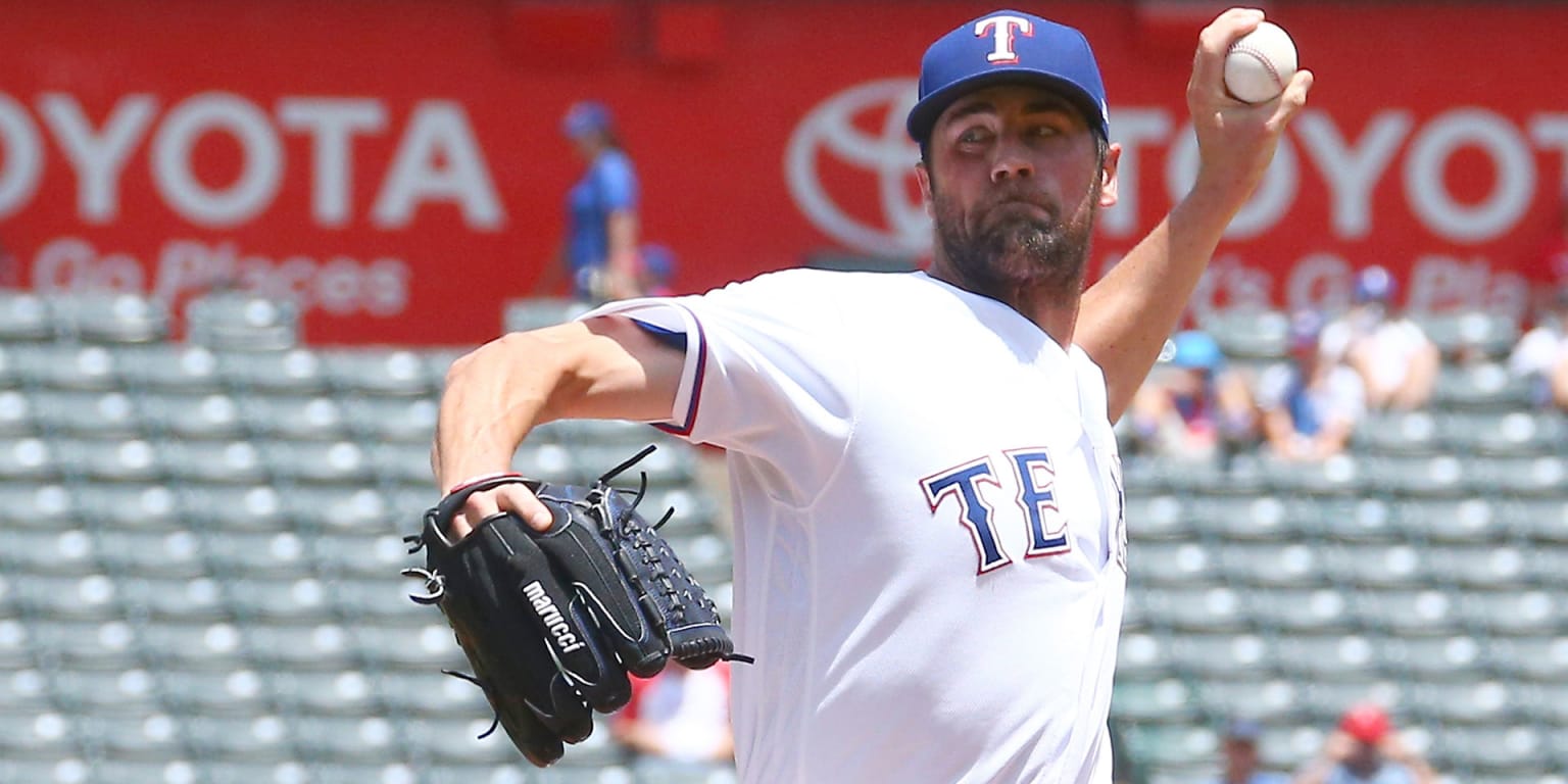 Cole Hamels allows 7 runs in Rangers loss