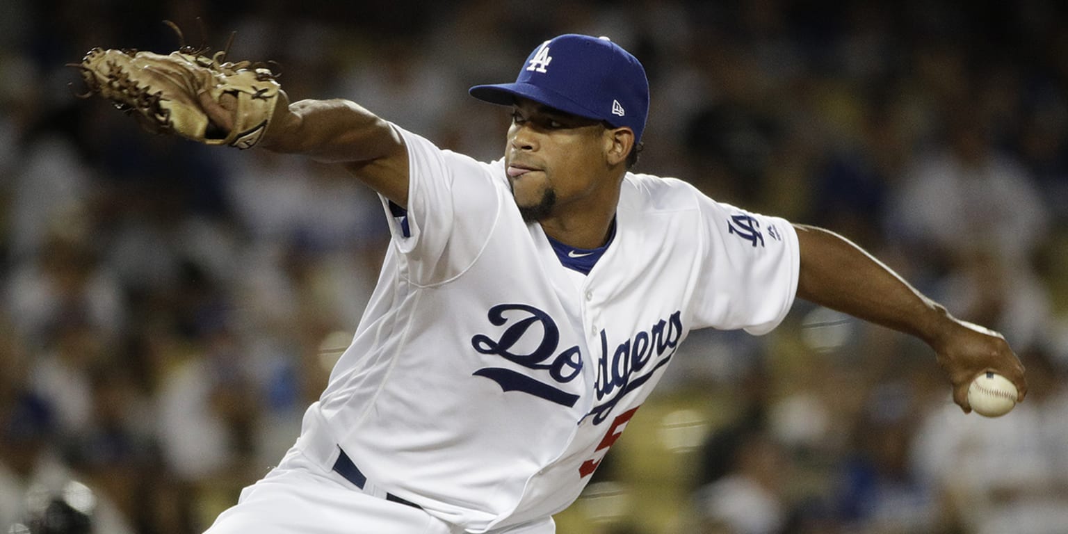 Edward Paredes debuta y gana tras 11 años en las menores