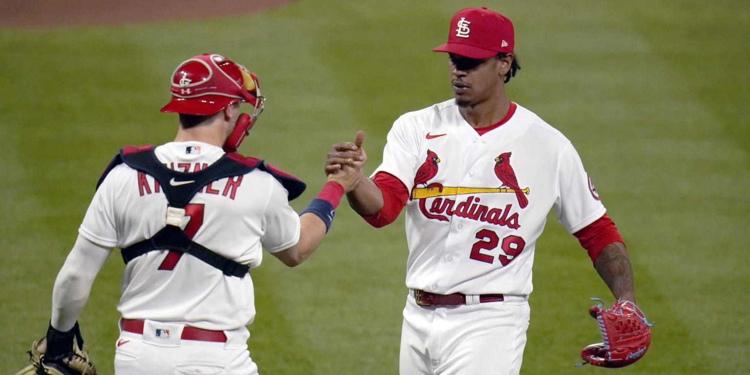Alex Reyes remains perfect as Cardinals closer