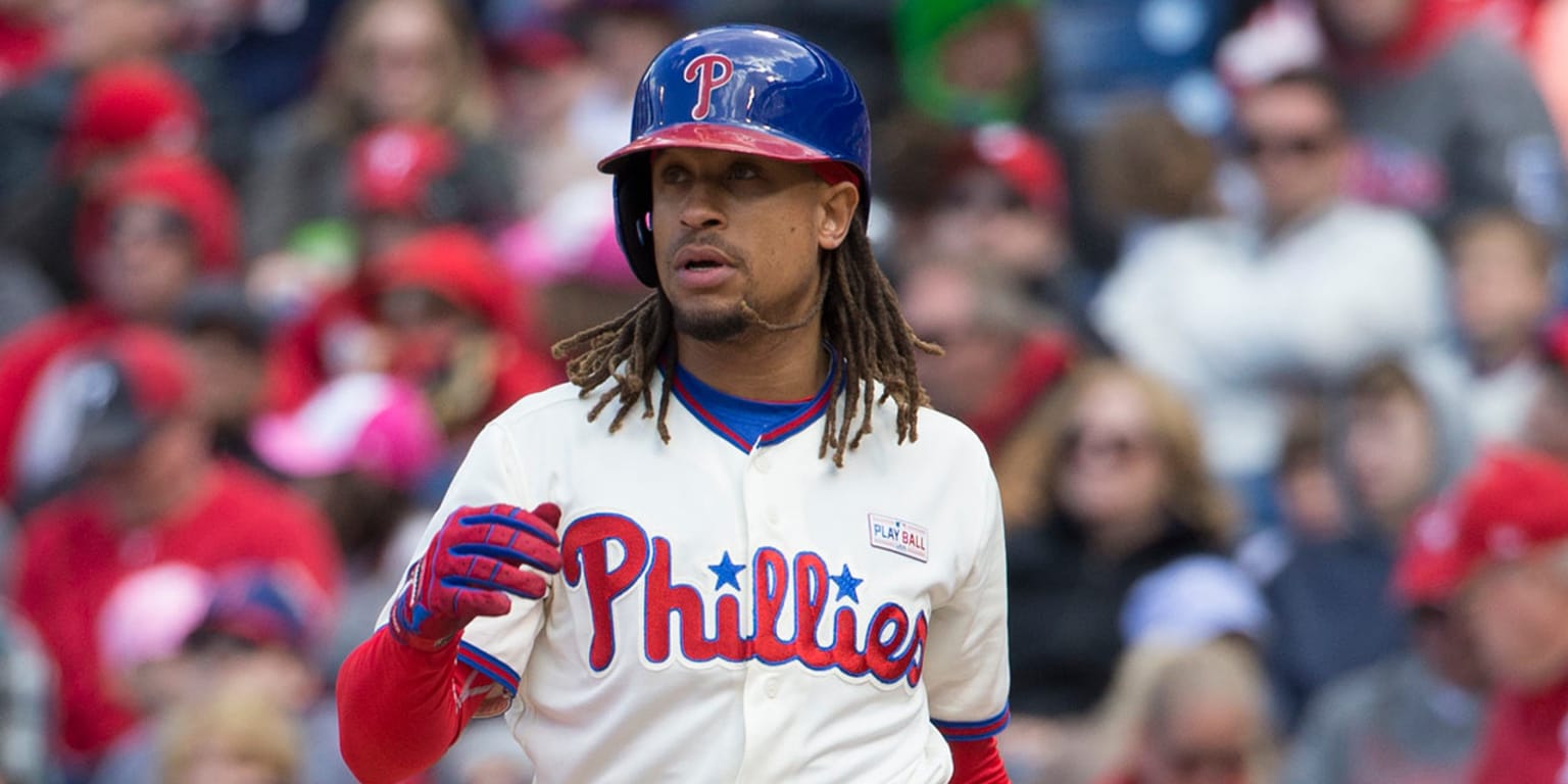 Phillies call up infielder Emmanuel Burriss