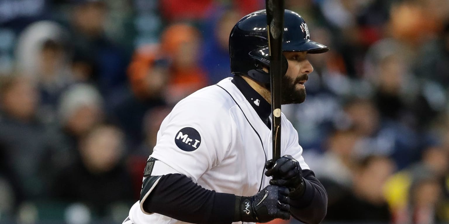Tigers' Alex Avila shows improvement at plate