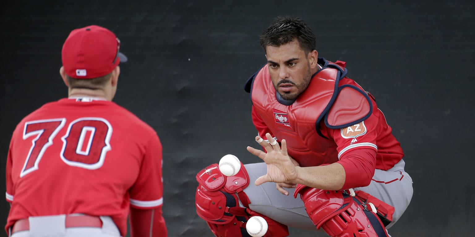 Angels complete comeback against Dodgers