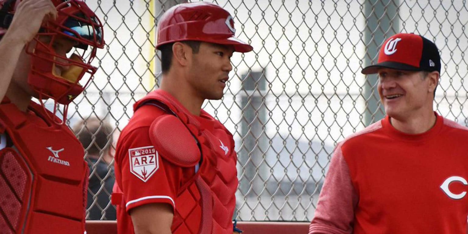 Connor Joe doing catching drills with Reds