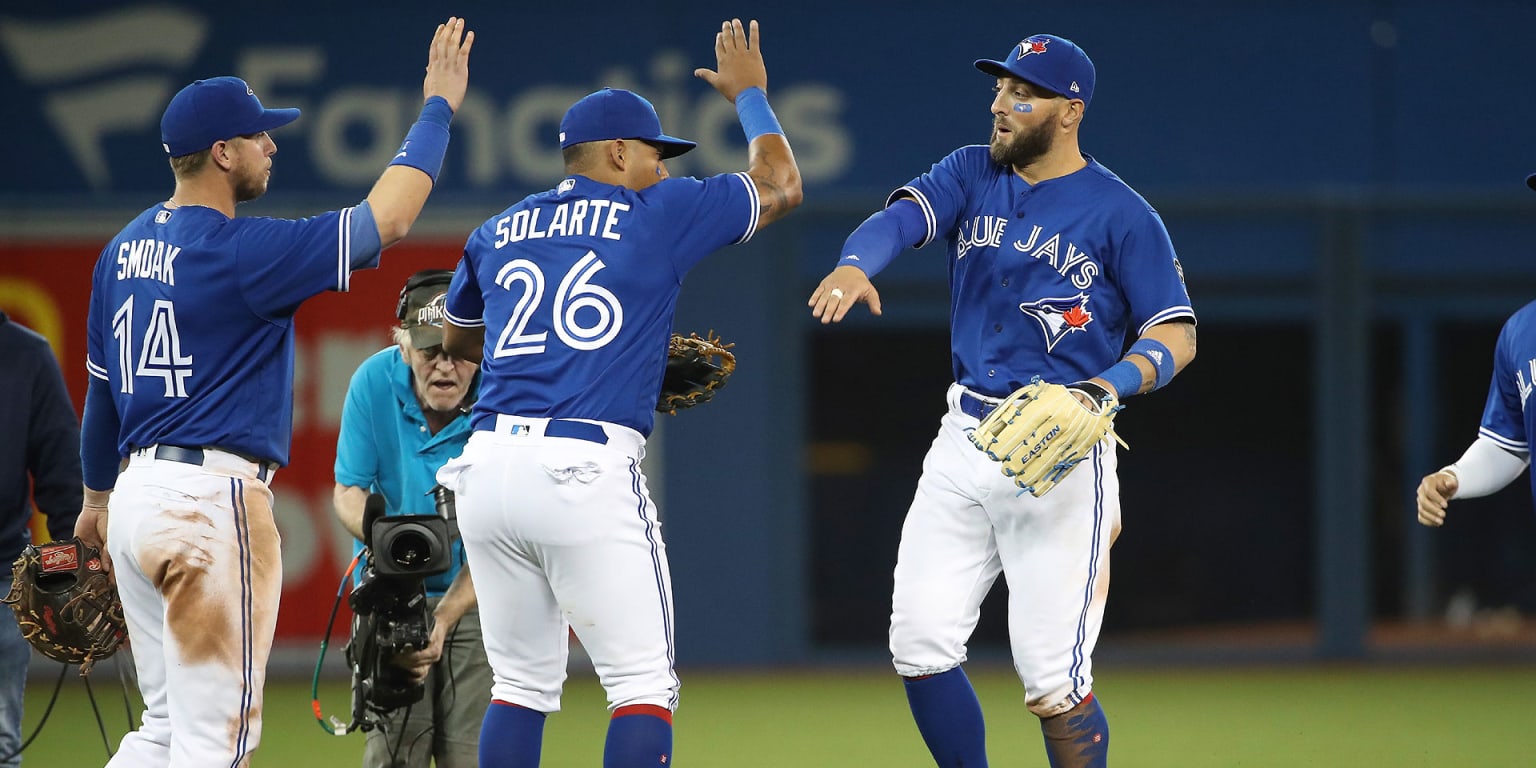 Solarte lifts Blue Jays to win with late homer