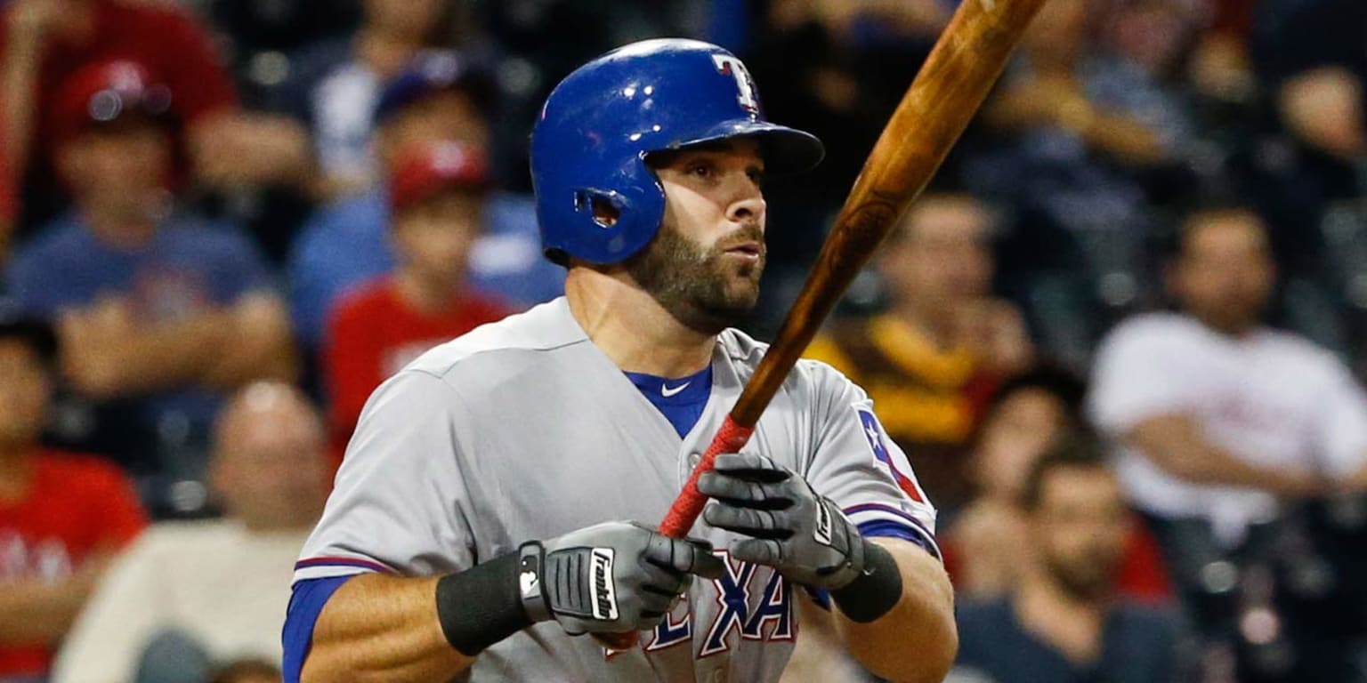 Rangers Mitch Moreland aims for healthy 2016