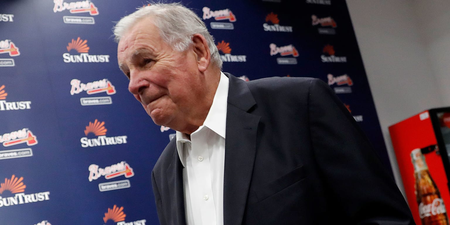 Bobby Cox sends support to resilient Braves