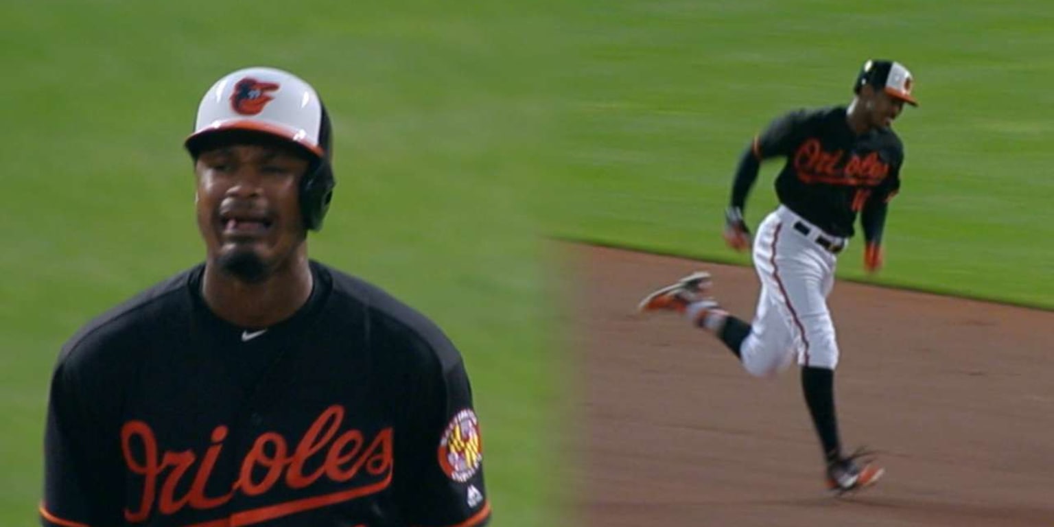 Adam Jones was robbed of a home run, shed some (totally fake) tears ...