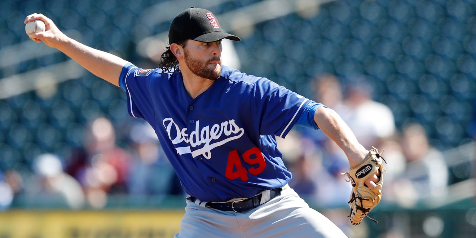 Reds acquire Zach Neal, Ibandel Isabel