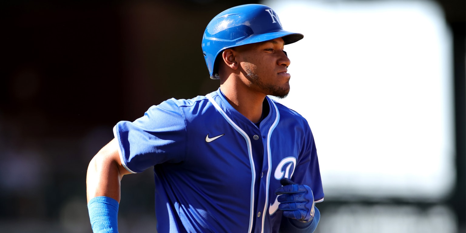 Edward Olivares making big impression with Royals