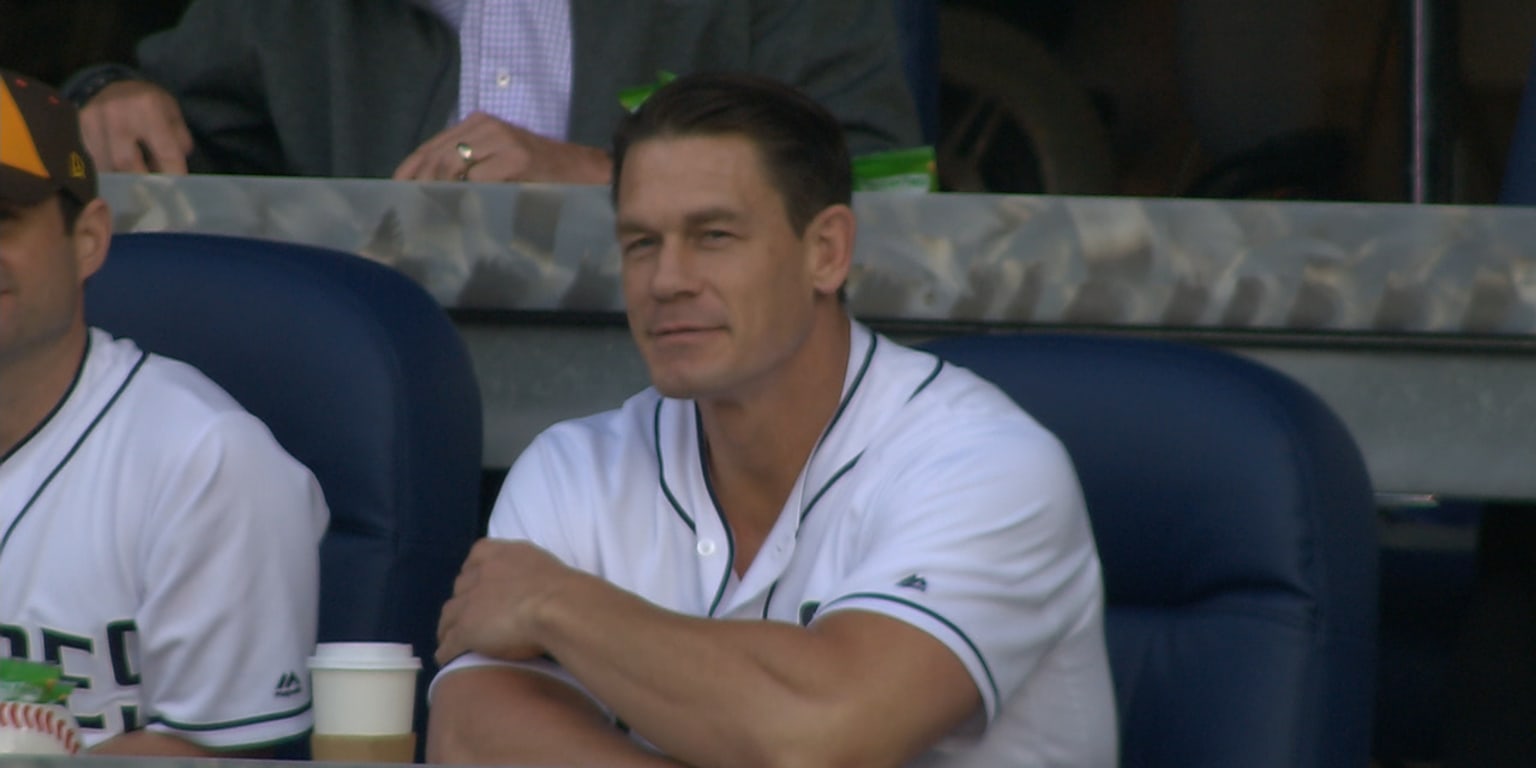 Logan Allen debutó en las Mayores y John Cena tuvo que pagar su apuesta ...