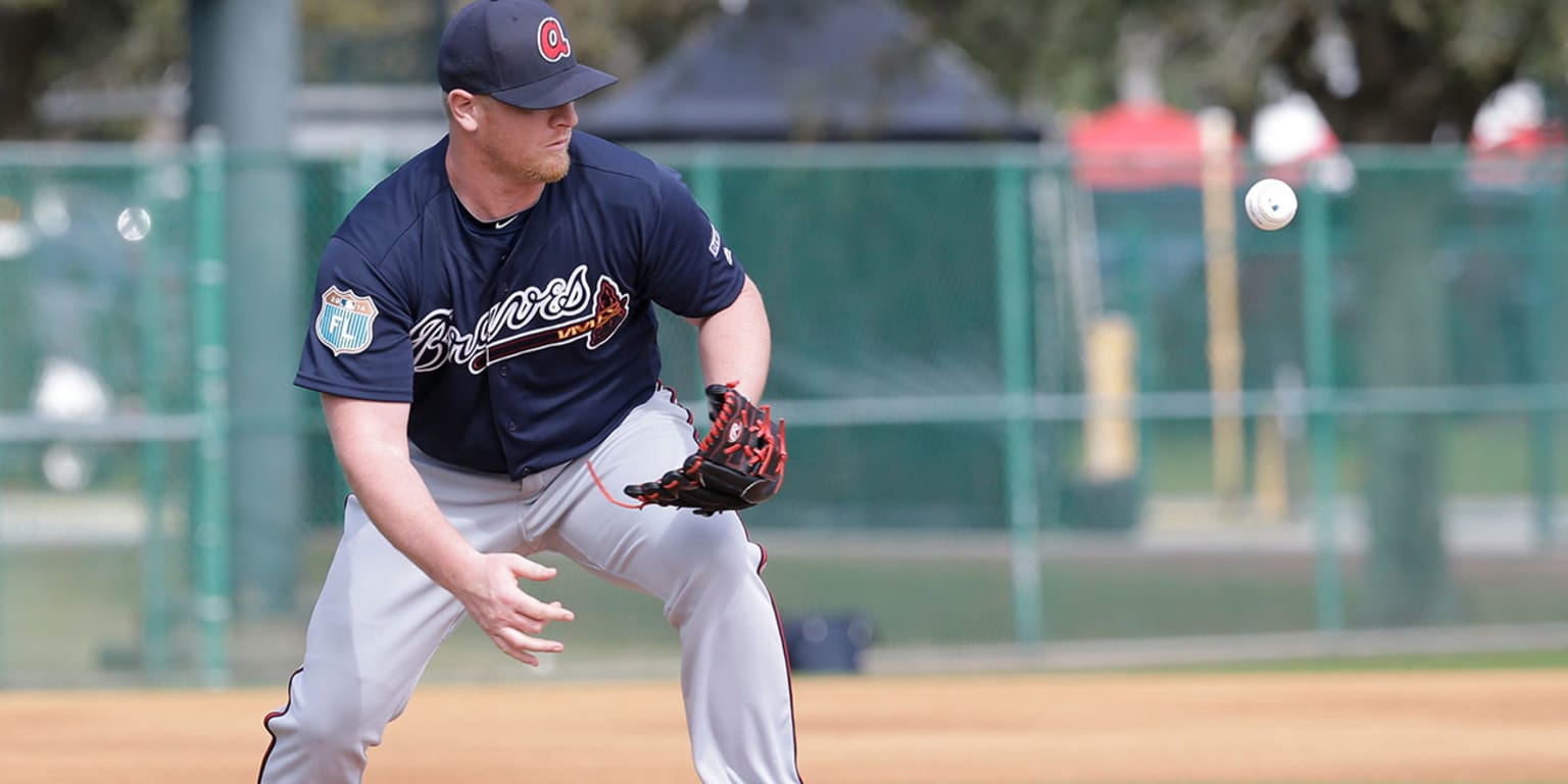 Reliever David Carpenter released by Braves
