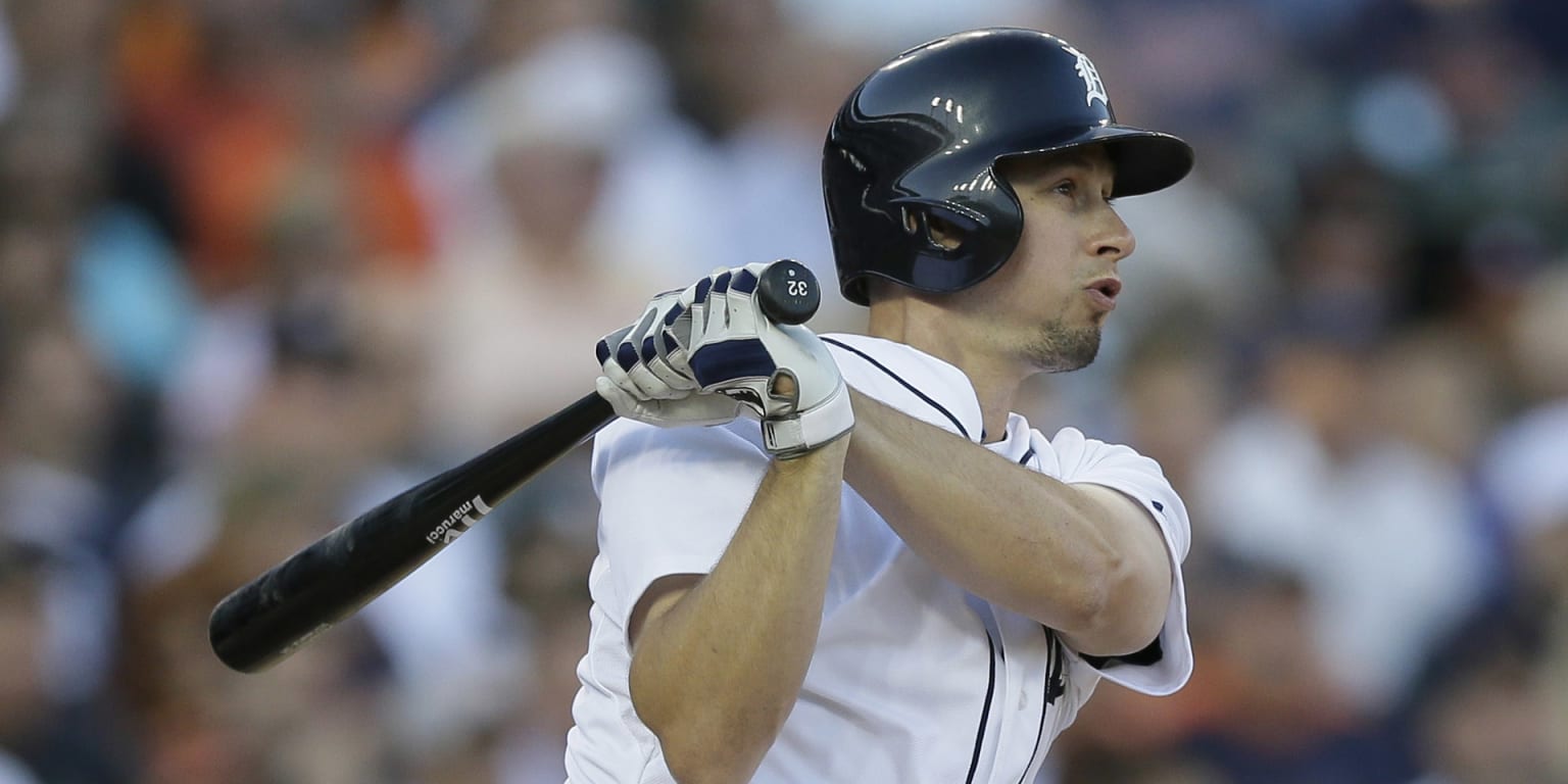 Astros first-base coach excited to get to work