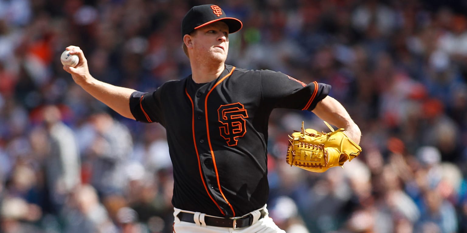 Matt Cain leads Giants to win vs. Cubs
