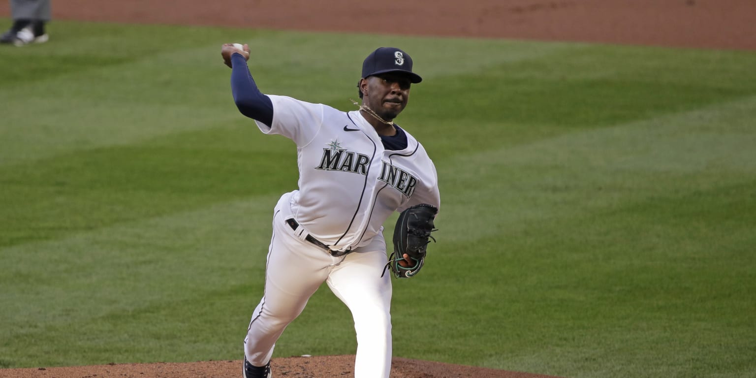 Justin Dunn, Mariners pay tribute to Negro Leagues