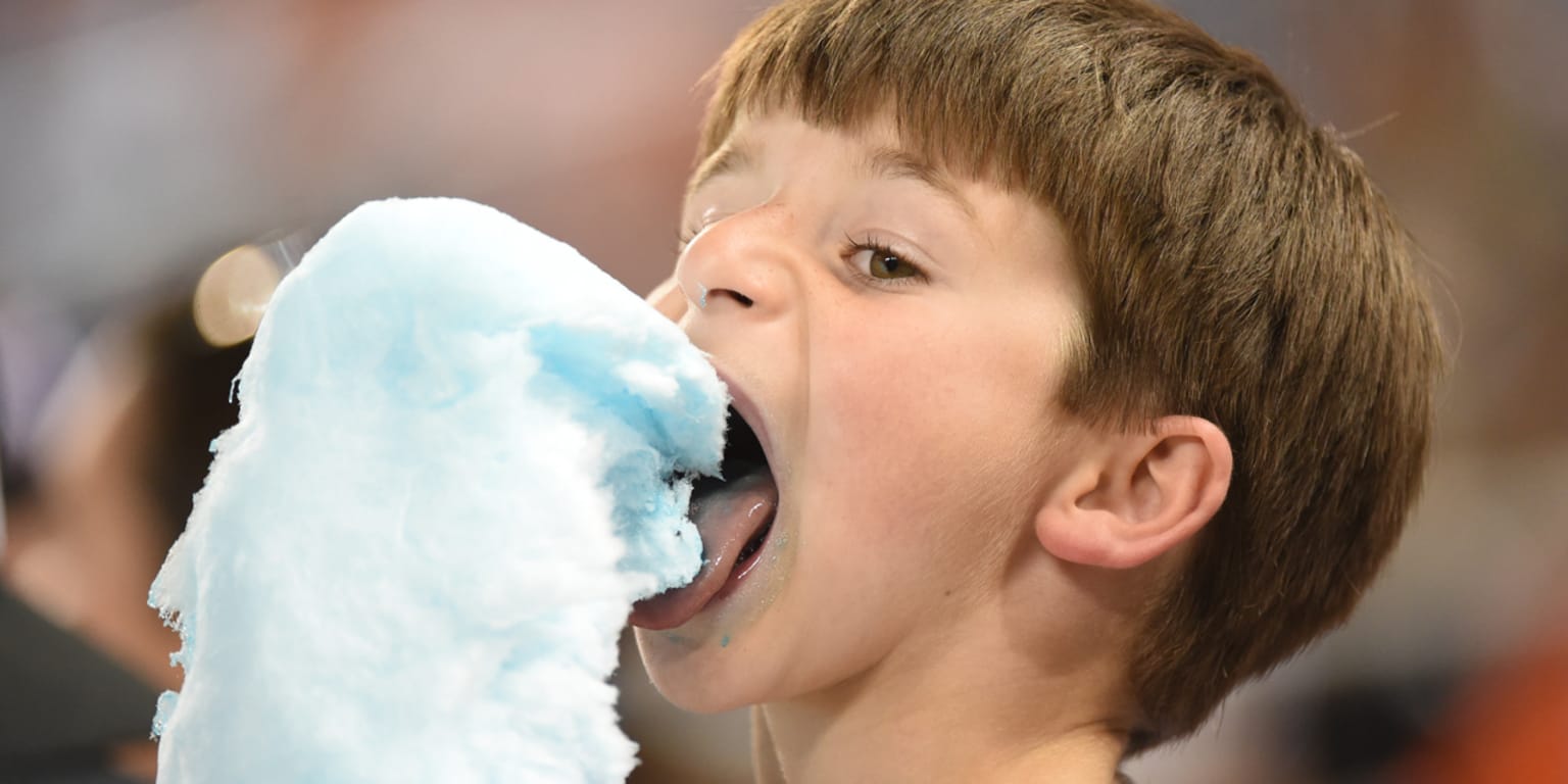 MLB fans celebrate National Cotton Candy Day