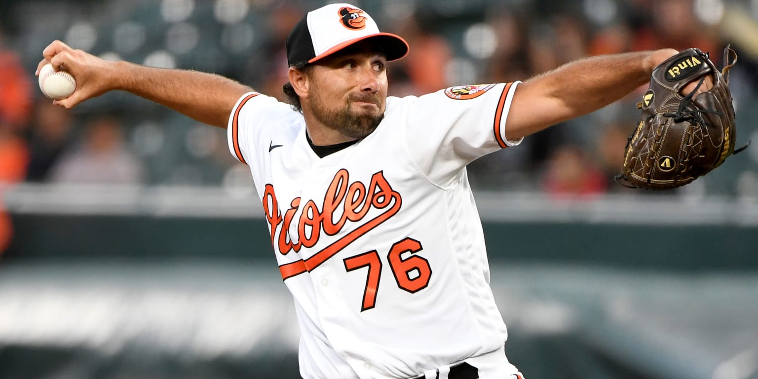 Mickey Jannis makes Major League debut in loss to Astros