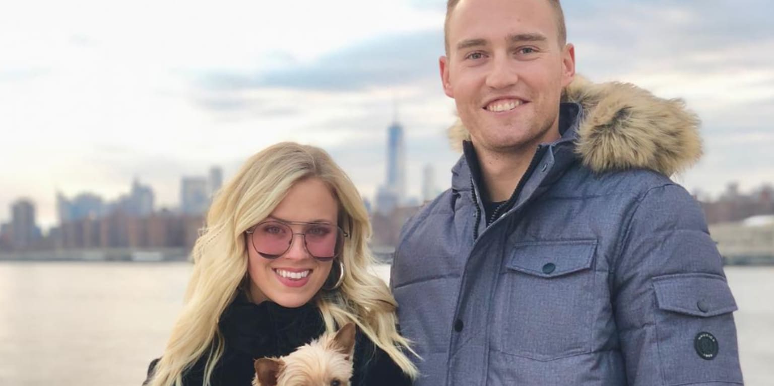 This adorable puppy is the newest and cutest member of Brandon Nimmo's ...