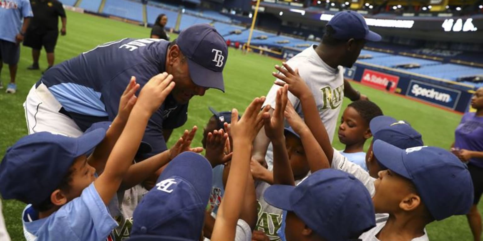 Major League Baseball Players Alumni Association brings Legends for ...