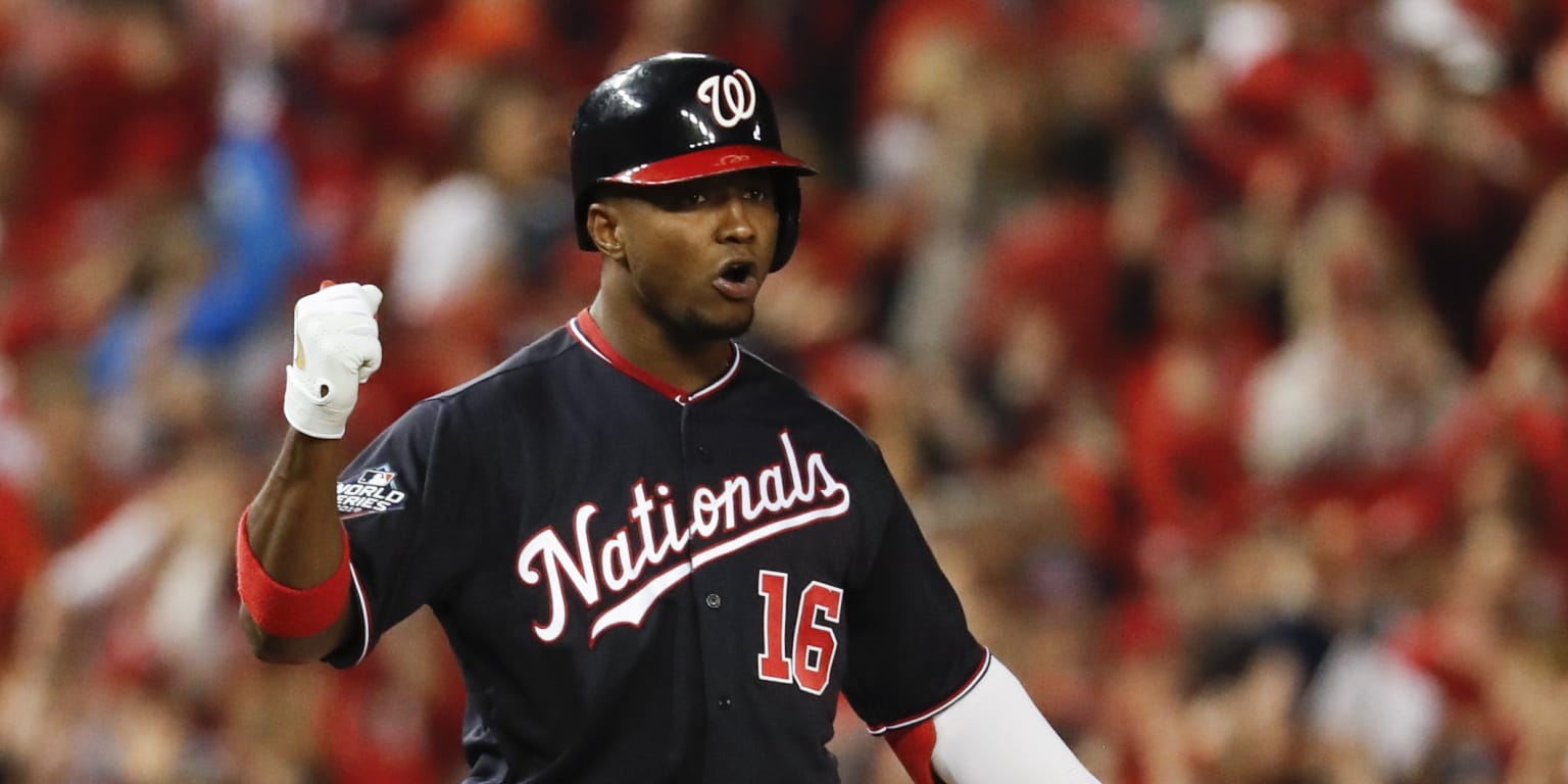 Robles hace historia al empujar 1ra carrera de WSH