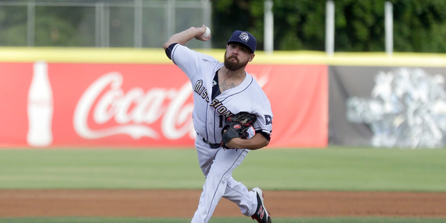 Seth Simmons extends scoreless streak to 19 IP