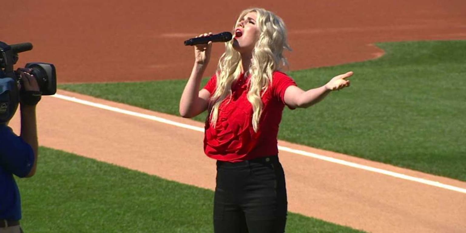Listen To Julianna Zobrist Sing The National Anthem At Wrigley Field