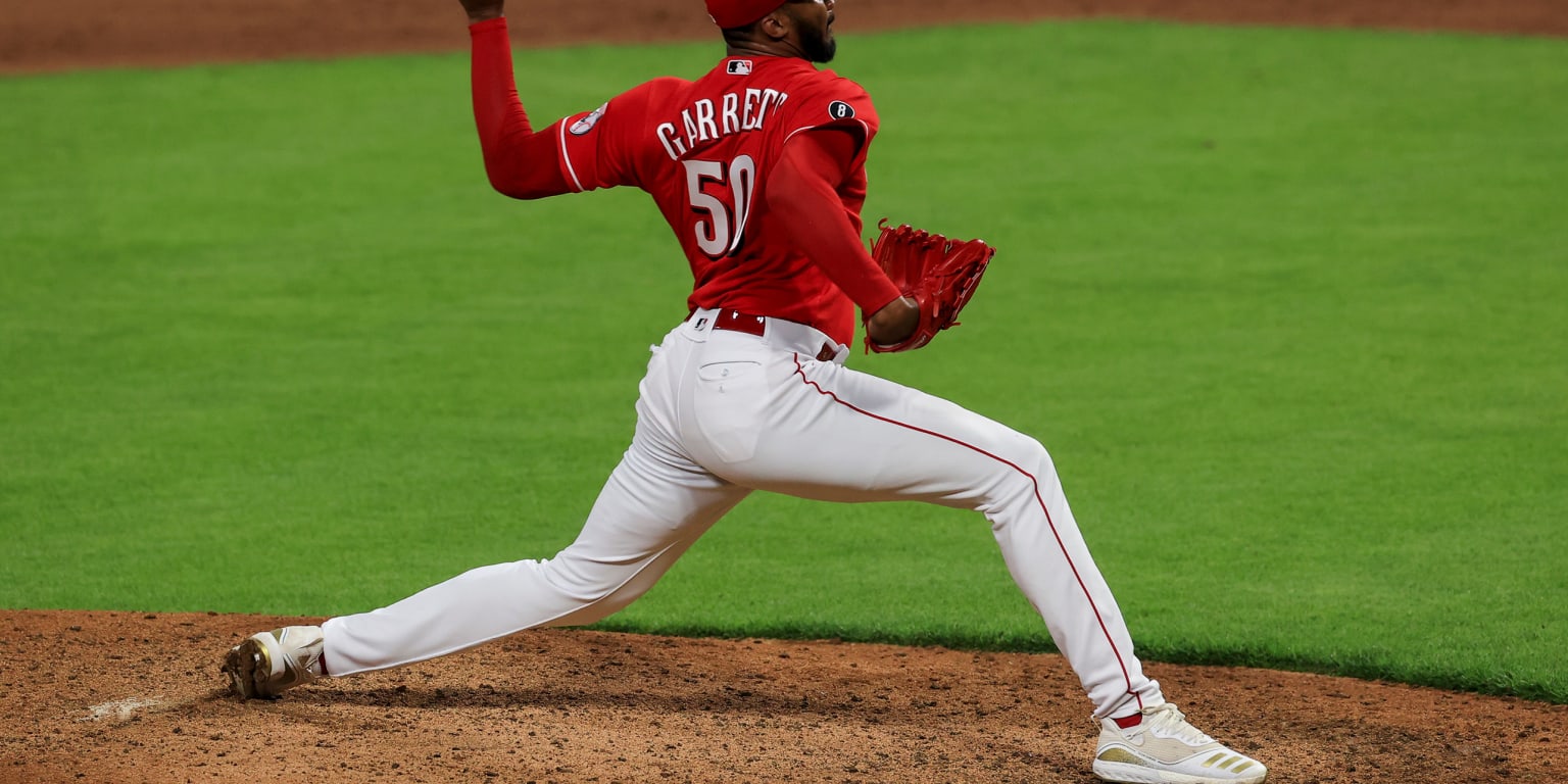 Amir Garrett surrenders two home runs