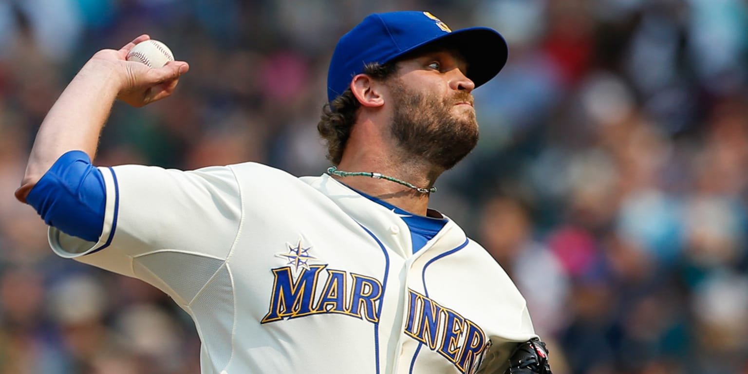 Tom Wilhelmsen happy to be back in Seattle