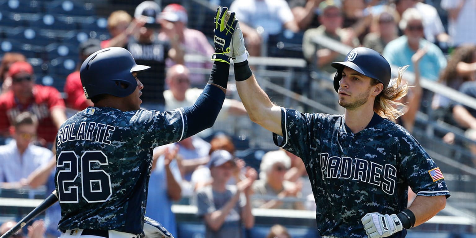 Padres' rookies shine in win vs. D-backs