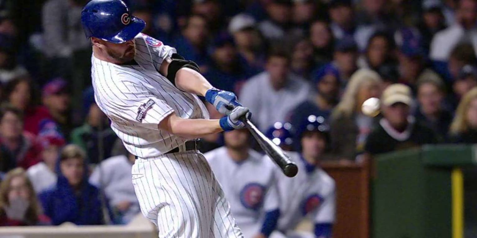 Travis Wood replaced Kyle Hendricks in NLDS Game 2 and coolly hit a ...