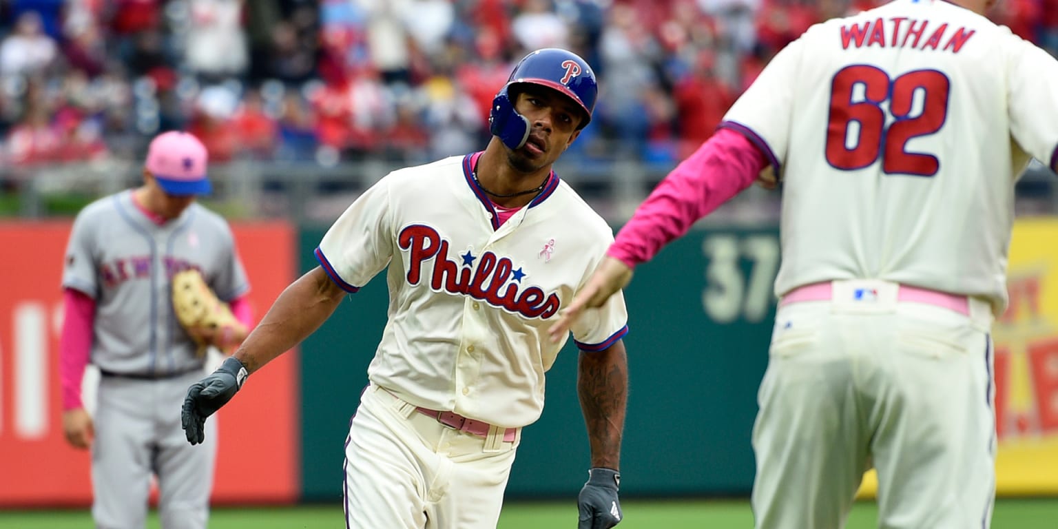 Nick Williams' pinch-hit homer lifts Phillies