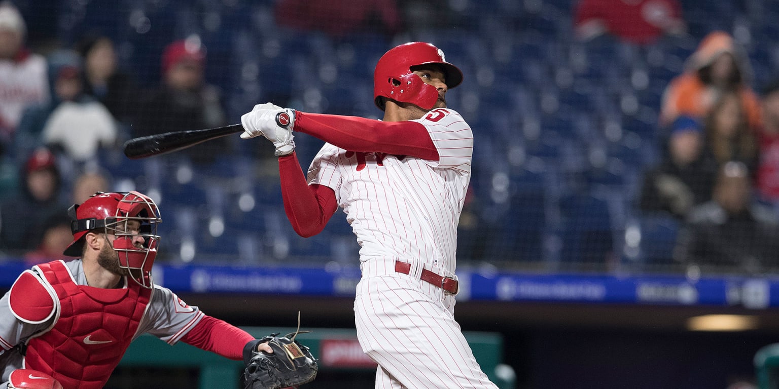 Nick Williams delivers winning home run