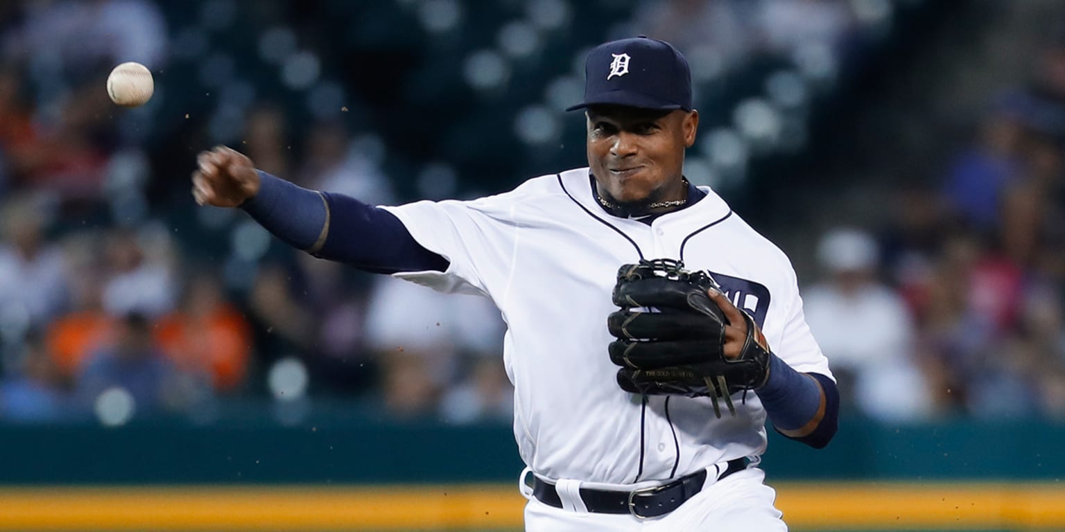 Erick Aybar can help Tigers regardless of role