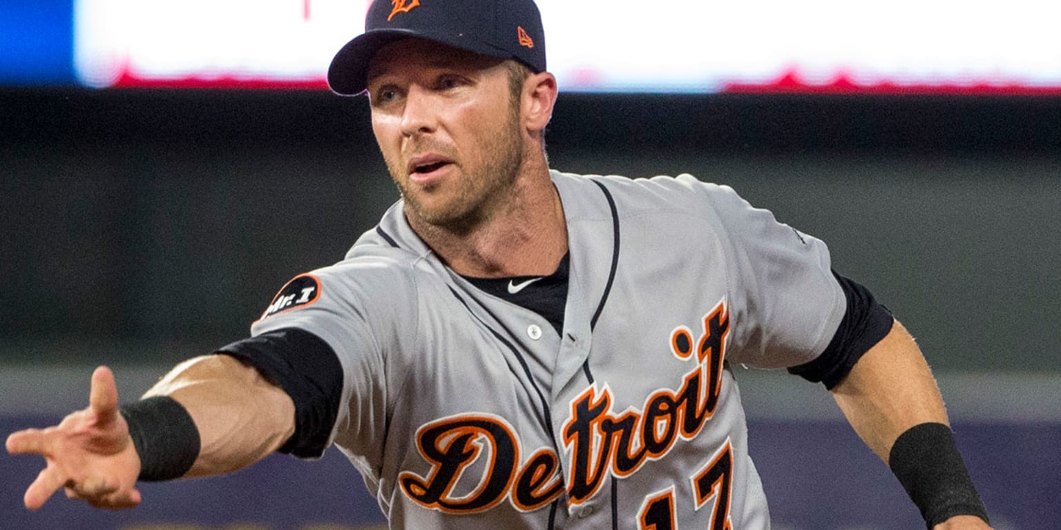 Tigers' Andrew Romine plays all positions