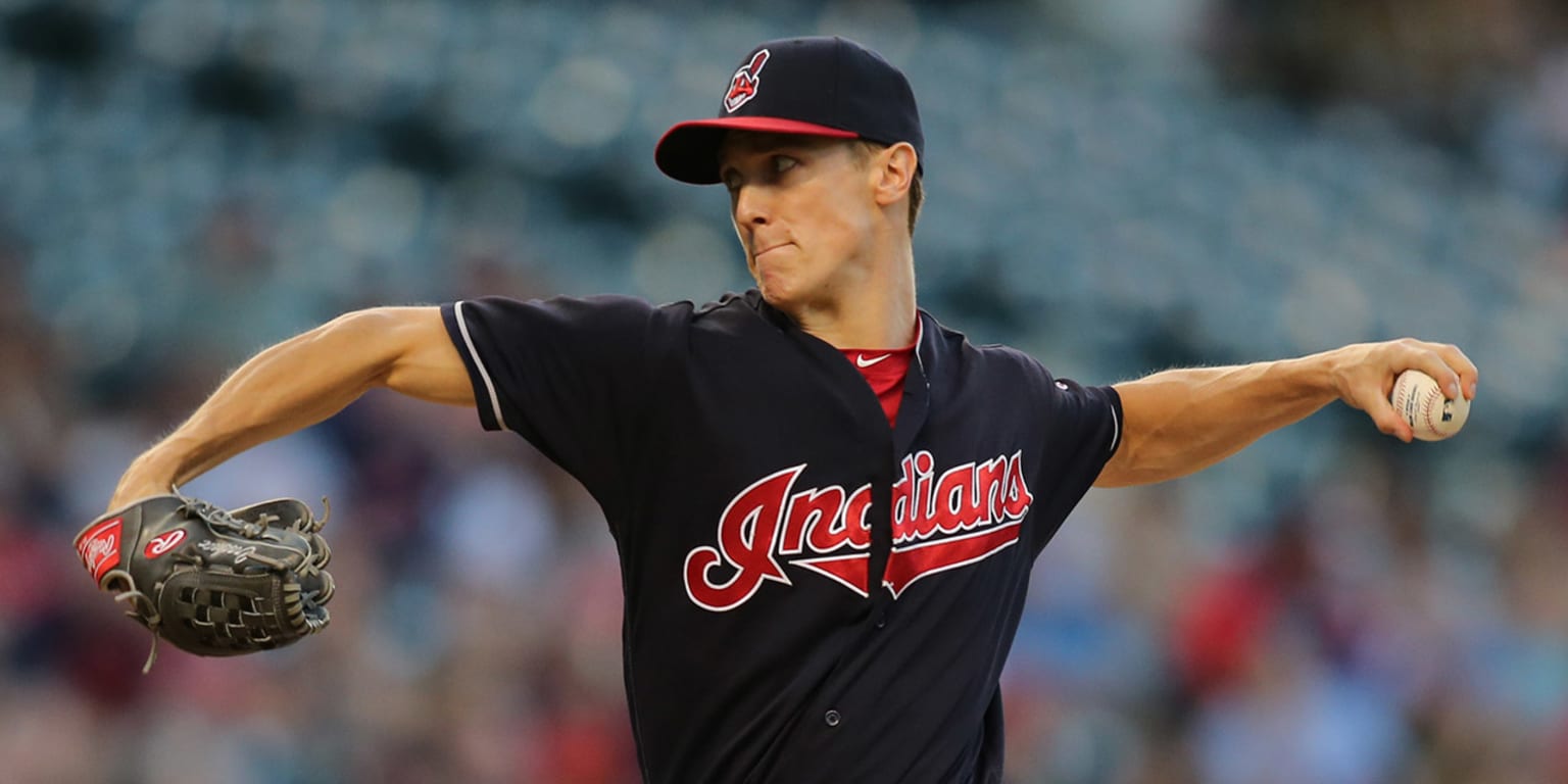 Reliever Kyle Crockett called up by Indians