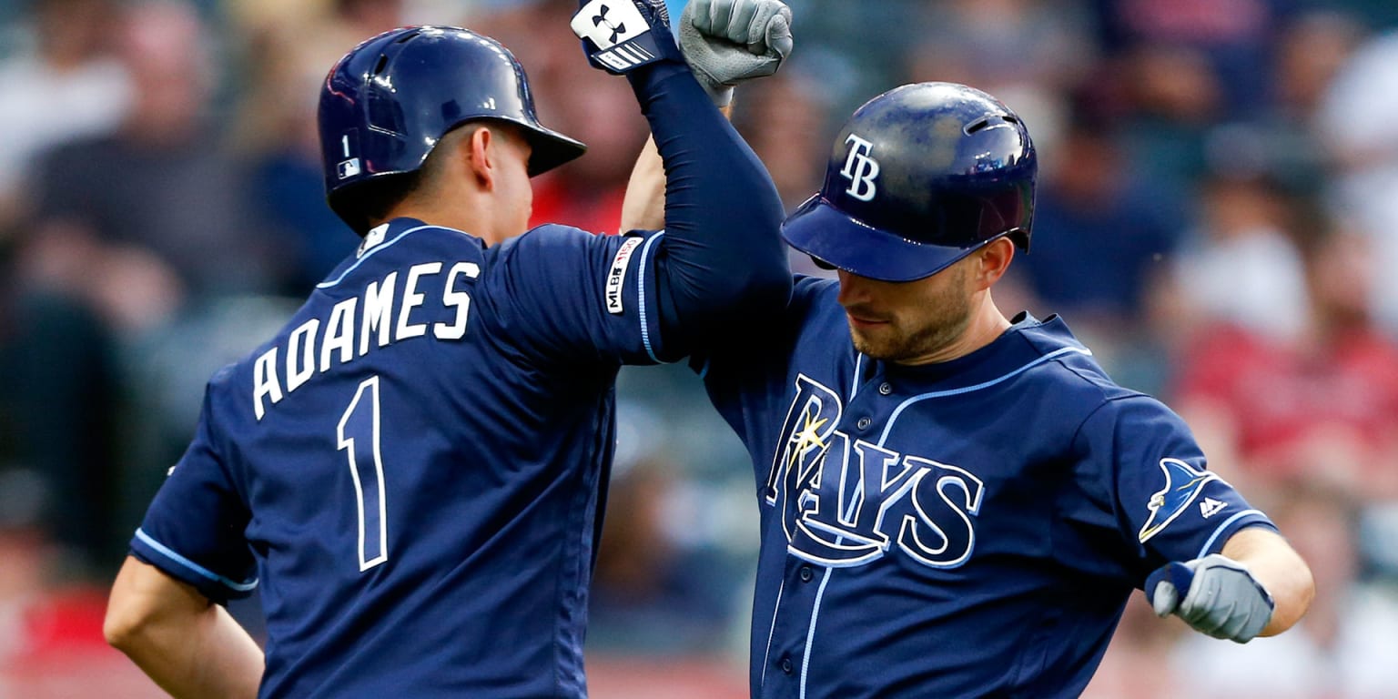 Brandon Lowe helps power Rays past Indians