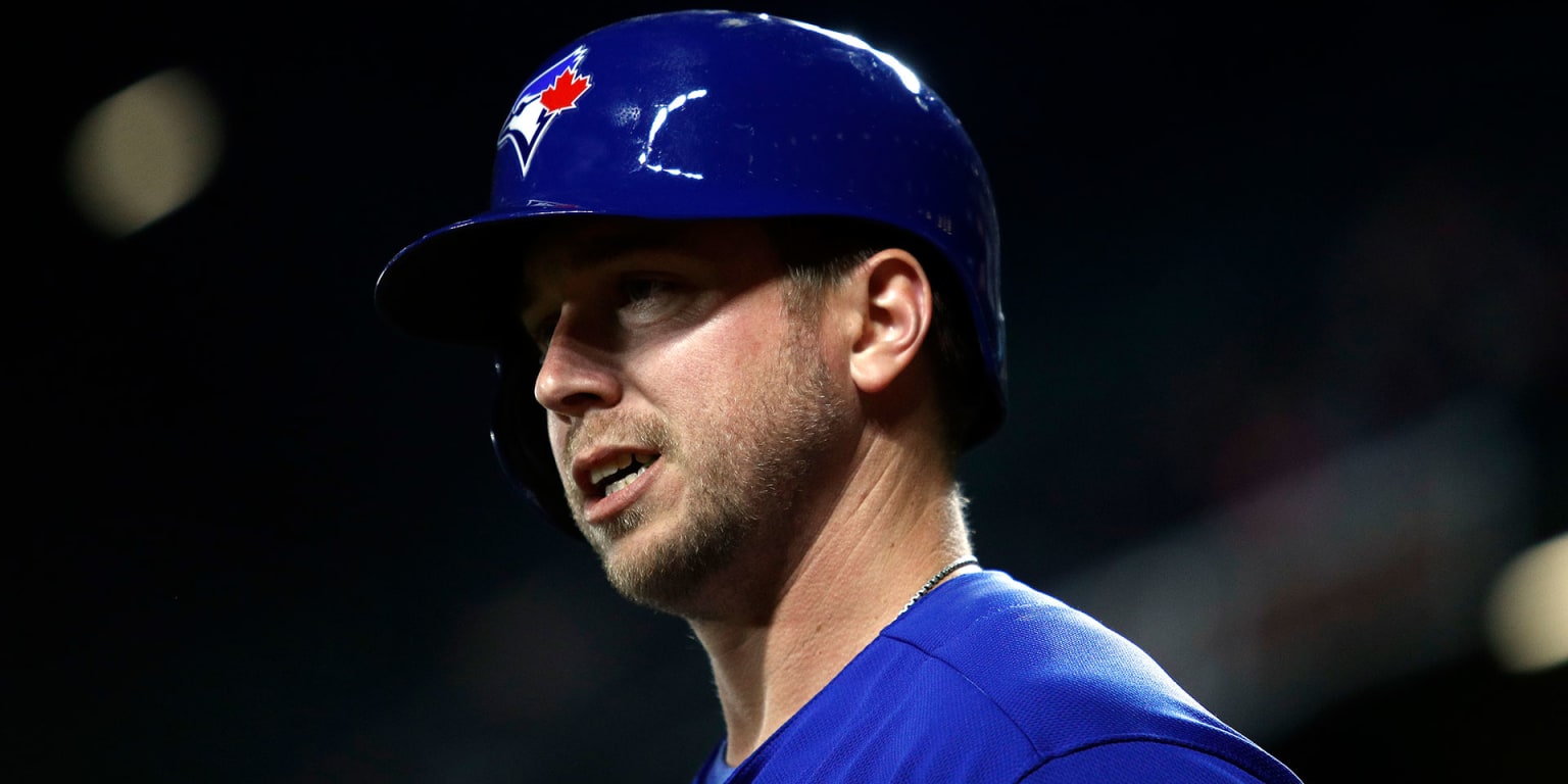 Justin Smoak returns after daughter's birth