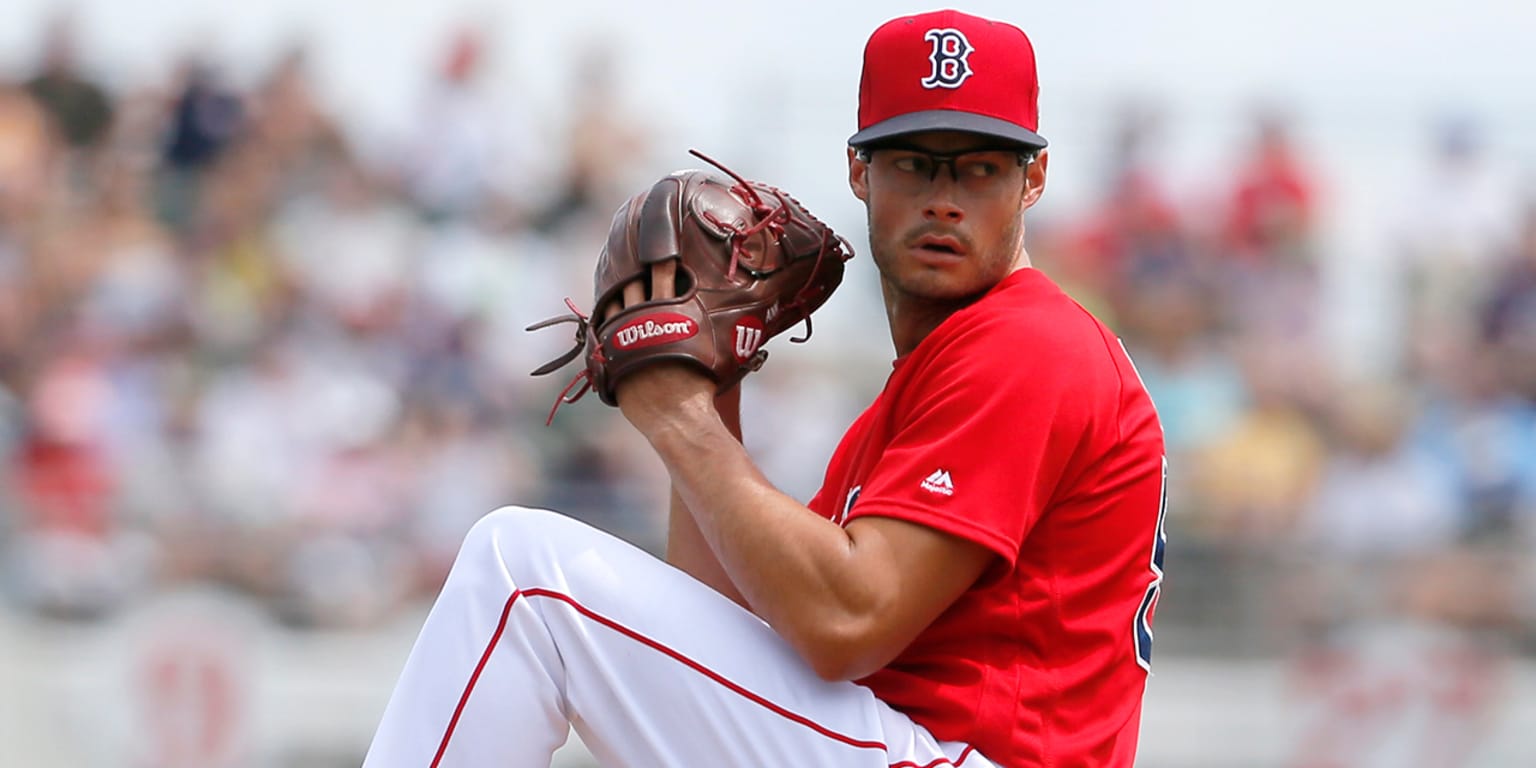 Joe Kelly on scoreless start vs. Pirates