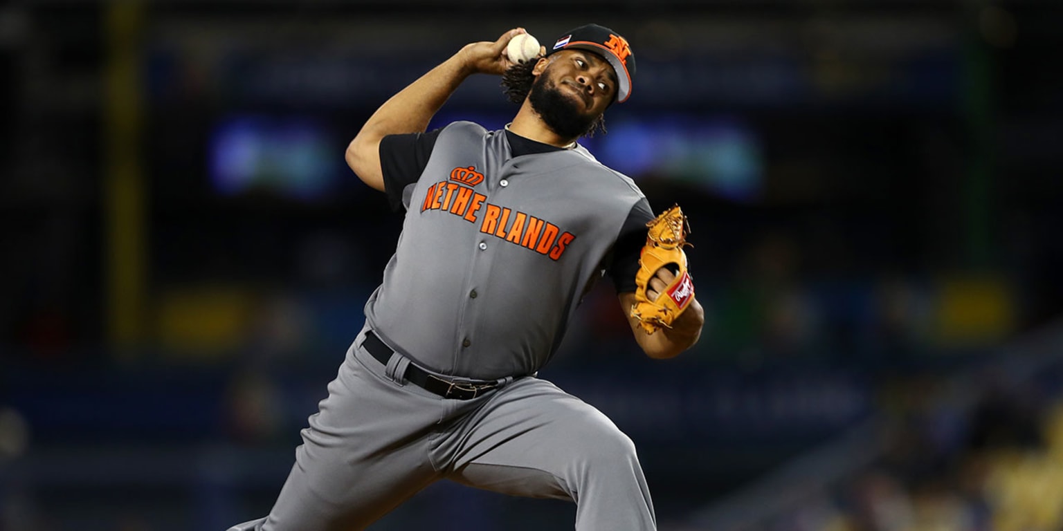 Jansen makes quick work of P.R. in debut