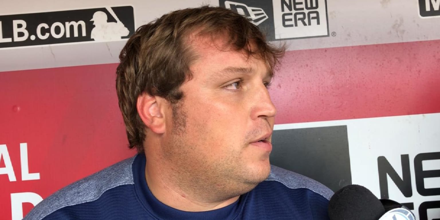 Brewers add journeyman Mike Zagurski
