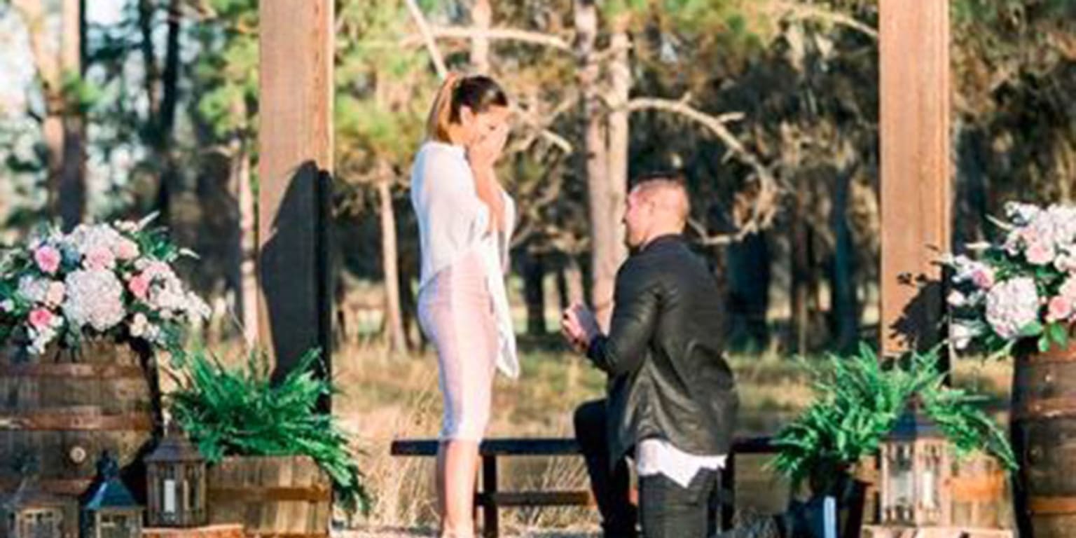 Tim Tebow got engaged to former Miss Universe Demi-Leigh Nel-Peters ...