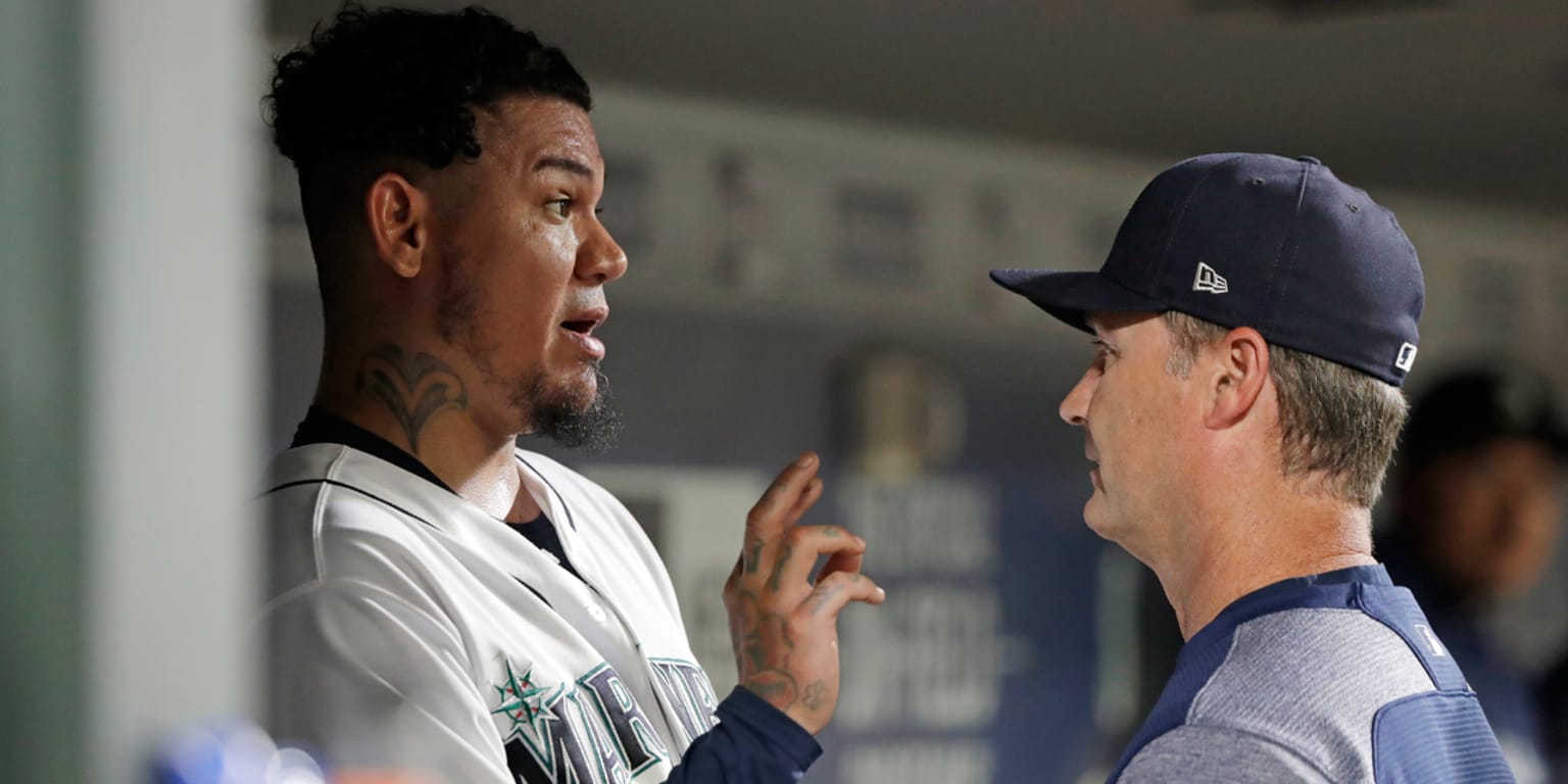 Félix ya inició su nueva etapa como lanzador