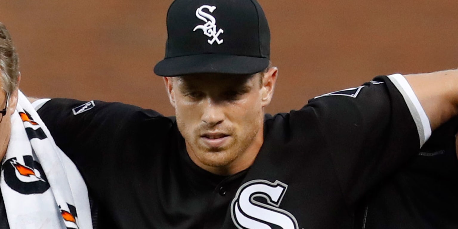 Charlie Tilson sustains right foot injury