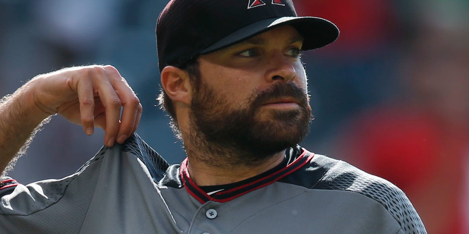 Braves acquire Josh Collmenter, Joe Wieland