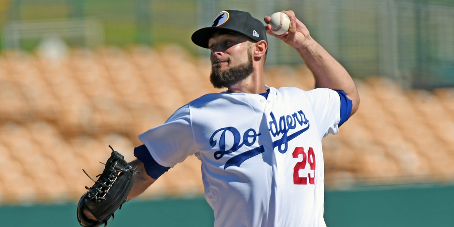 Dodgers' Holmes named AFL Pitcher of the Week