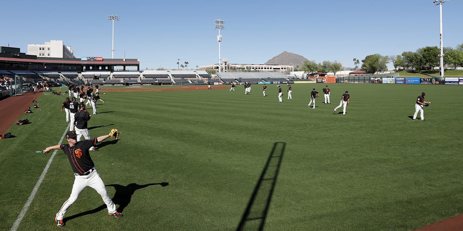 Giants unveil 2018 Spring Training schedule