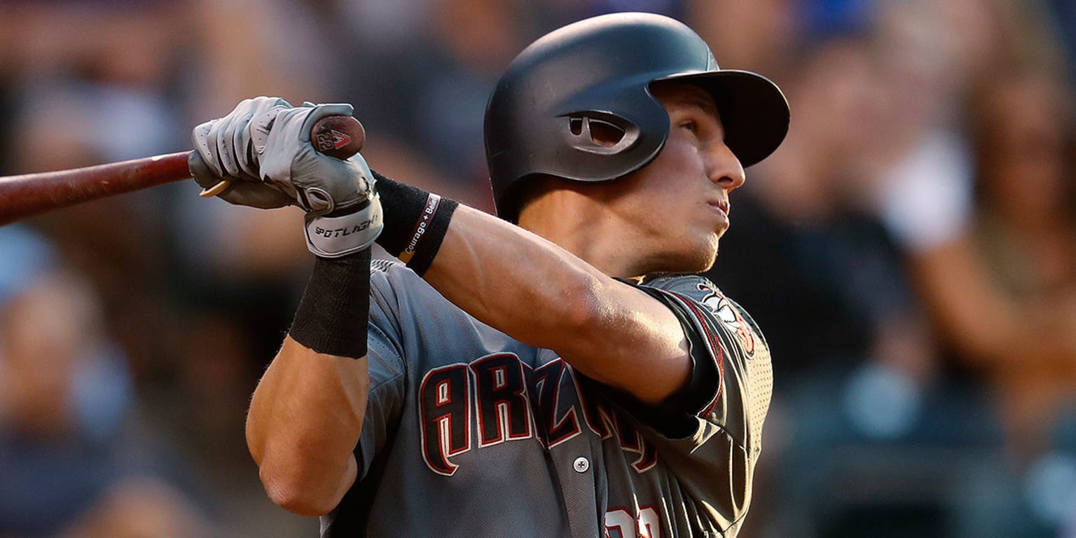 D-backs' Jake Lamb continuing to improve