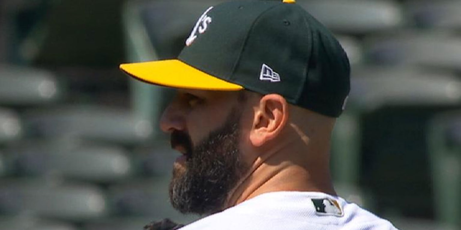 Reliever Chris Hatcher joins Athletics