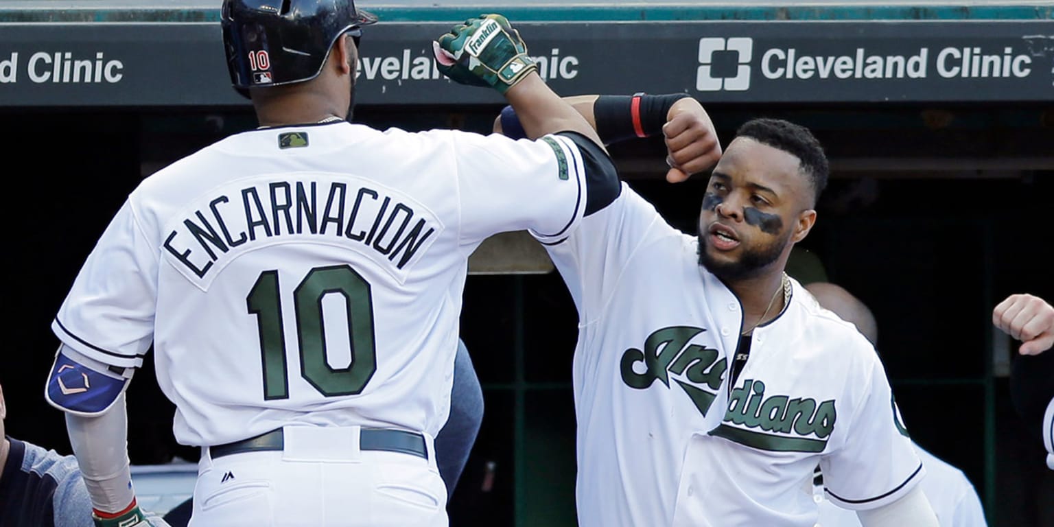 Indians score 4 in 4th to top Athletics